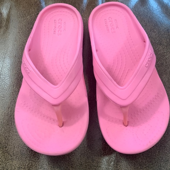 CROCS | Shoes | Girls Crocs Sandals Size 2 | Poshmark